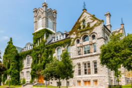 EQ Bank opens new headquarters in Toronto, CHRO touts design that ...