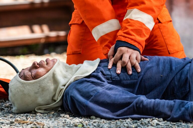 Ontario’s workplace first aid training program gets national standards ...