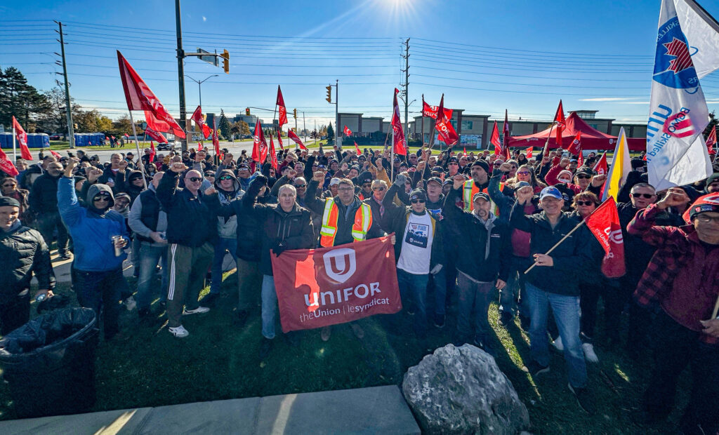 Unifor members rally against Stellantis and GM job cuts in Ontario - HR ...
