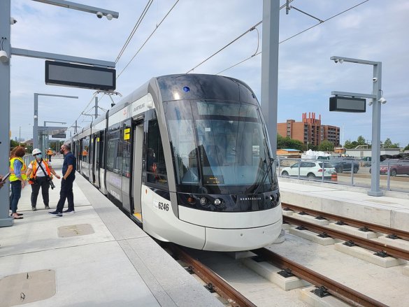 Eglinton Crosstown LRT to cut commute times for Toronto workers – HR ...